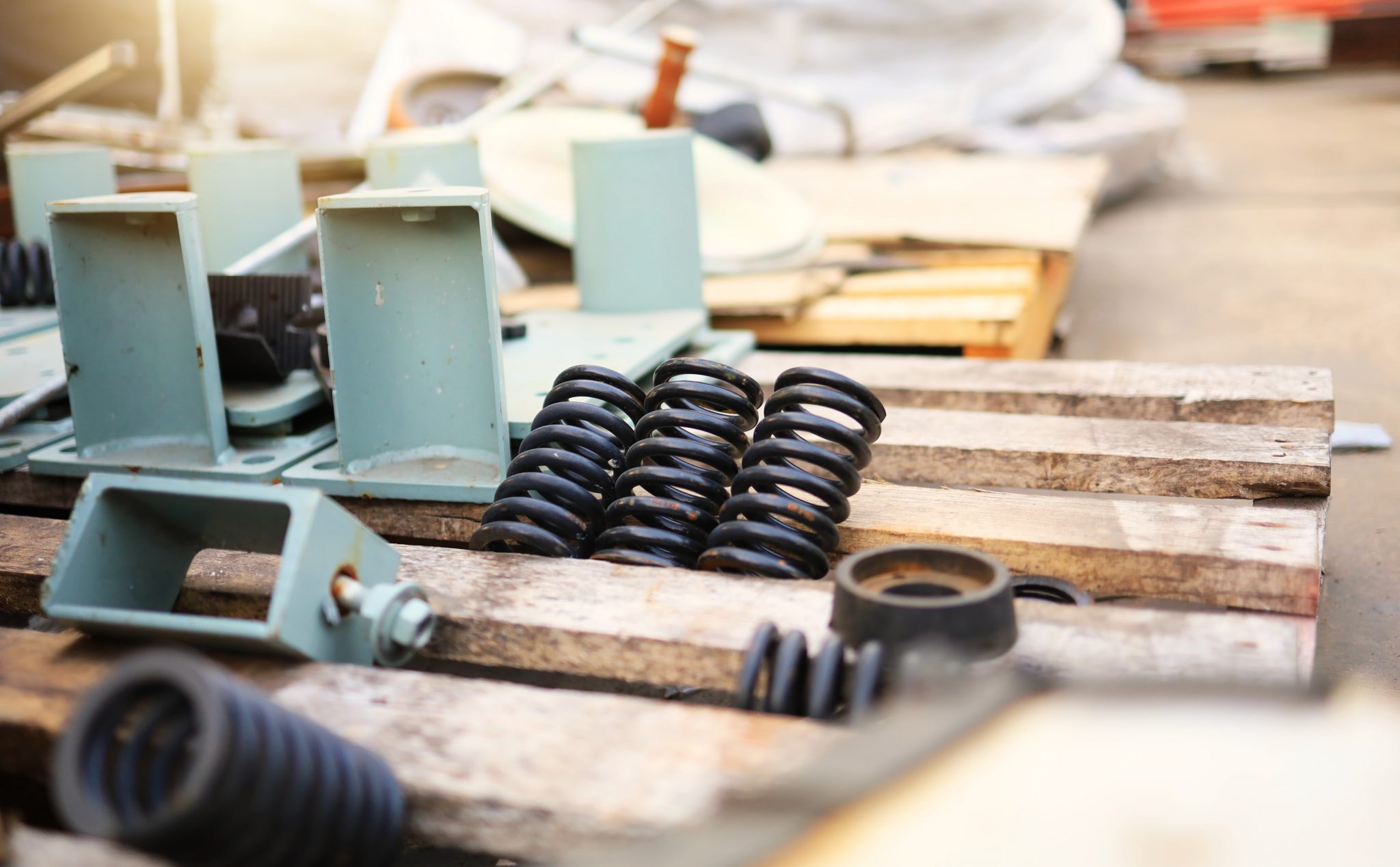 Types of Custom Wire Forms: Torsion, Tension, Flat, and Specialty ...